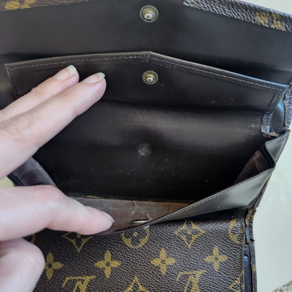 Louis Vuitton | Bags | Louis Vuitton Envelope Wallet | Poshmark